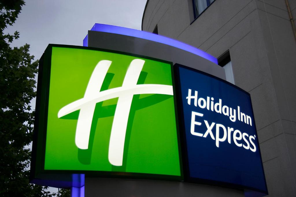 Holiday Inn Express San Sebastian de los Reyes, Madrid | 2024 Updated ...