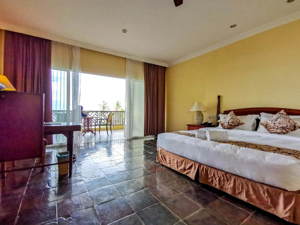 Palm Beach Resort & Spa, Labuan | 2024 Updated Prices, Deals