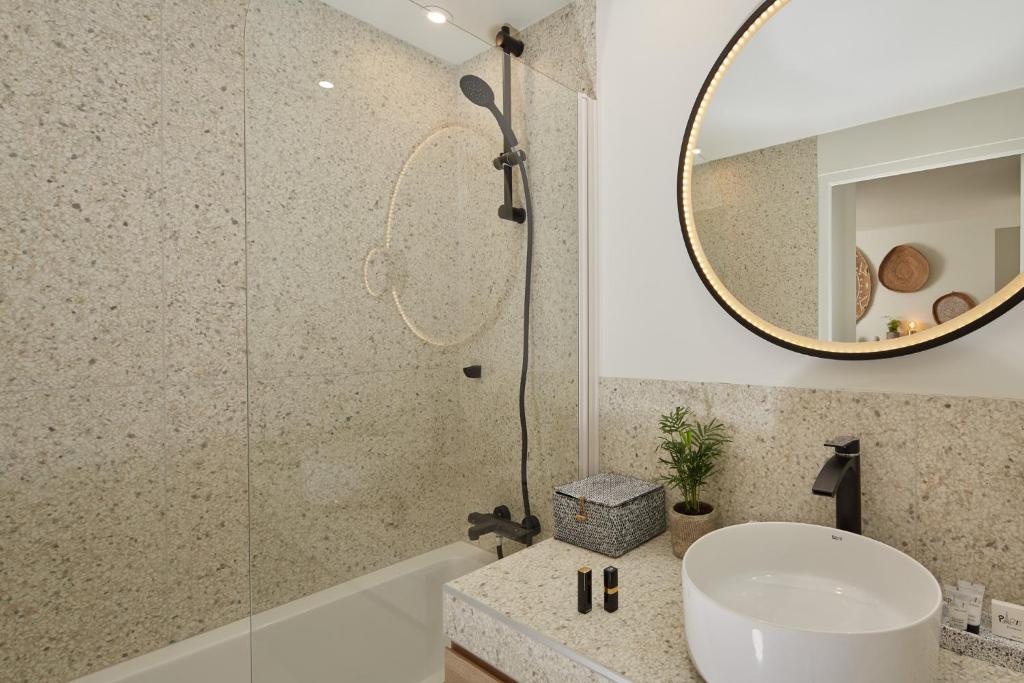 Pepper & Paper Apartments, Paris | 2024 Updated Prices, Deals