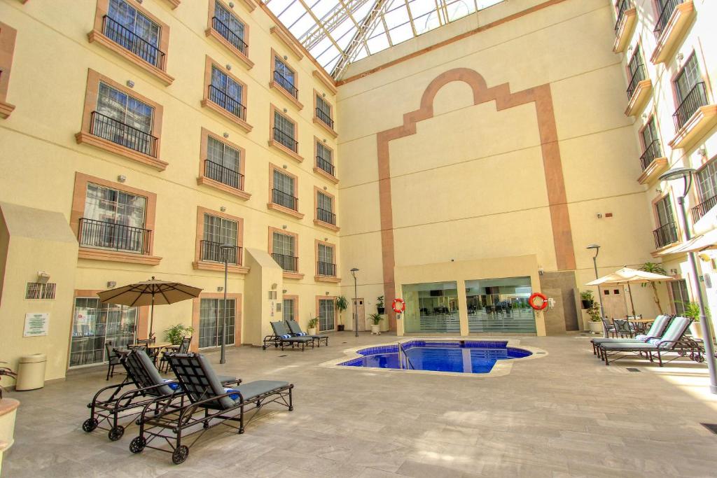 Holiday Inn Leon, Leon | 2024 Updated Prices, Deals