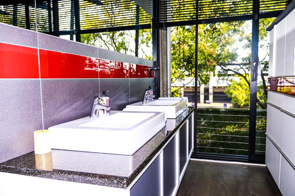 Ten On Lane, Polokwane | 2024 Updated Prices, Deals
