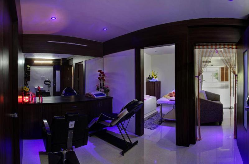 Hotel Le Ruchi The Prince, Mysore | 2024 Updated Prices, Deals