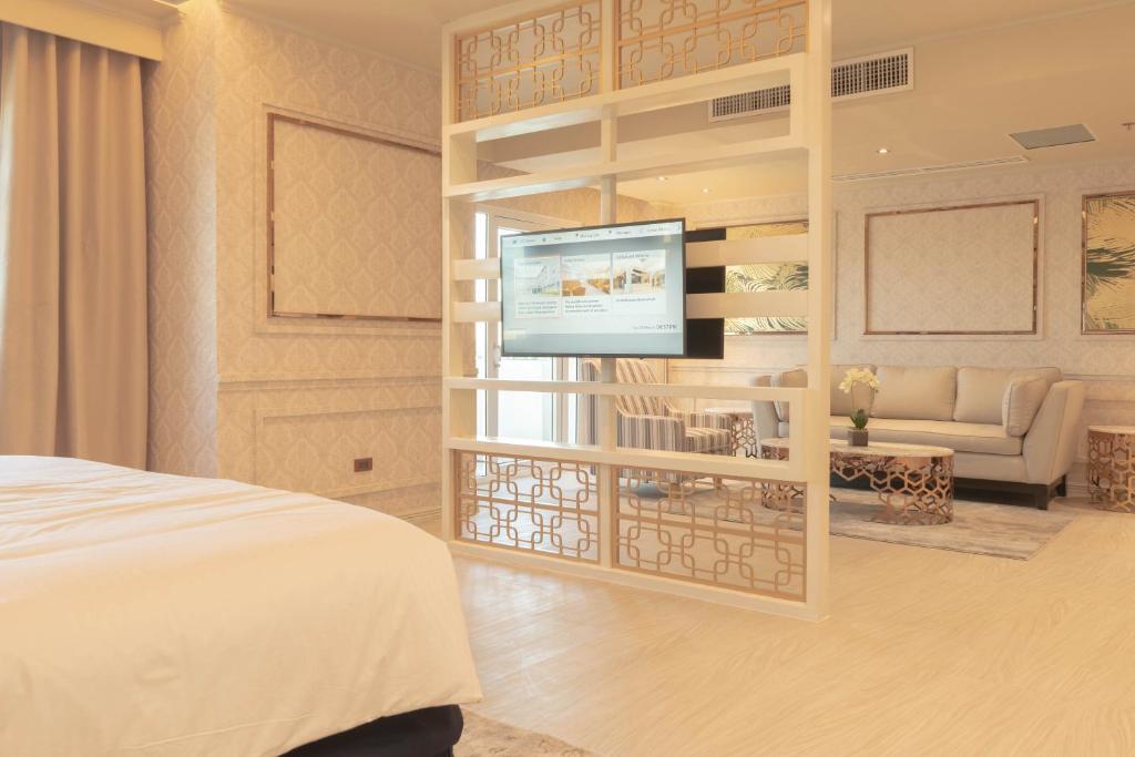 The Monarch Hotel, Calasiao | 2023 Updated Prices, Deals