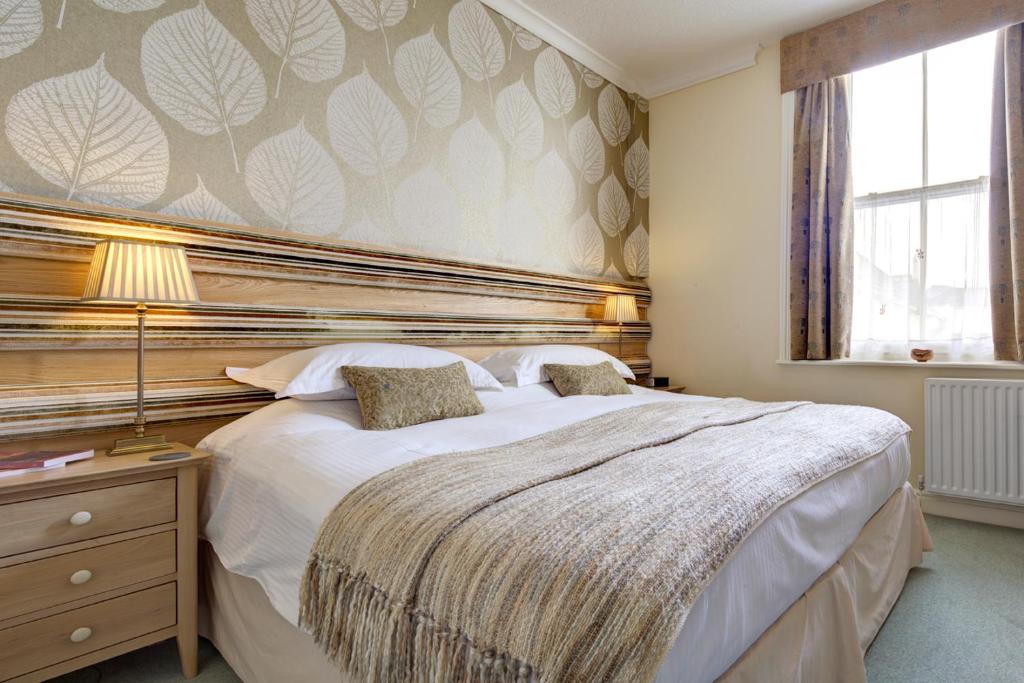 The Edwardene | Lake District Guide
