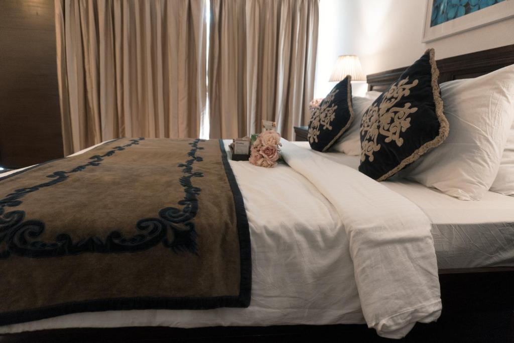 Amatra by the Ganges, Haridwar | 2024 Updated Prices, Deals