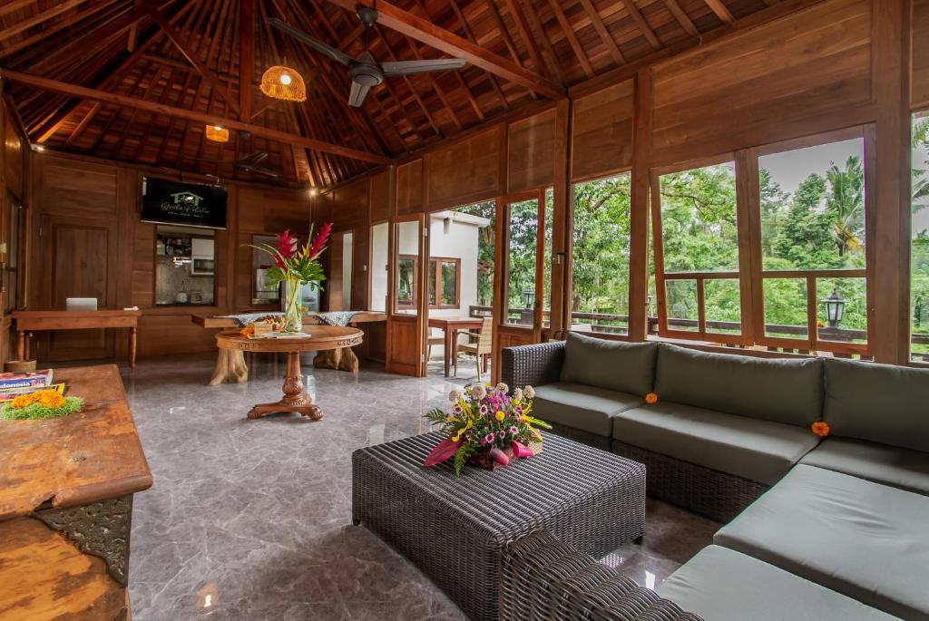 Graha Petulu Ubud by Pramana Villas, Bali, Indonesia - Photos, Room ...