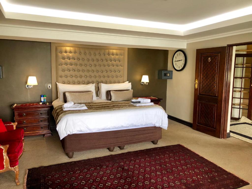 Kosmos Lodge, Hartbeespoort | 2024 Updated Prices, Deals