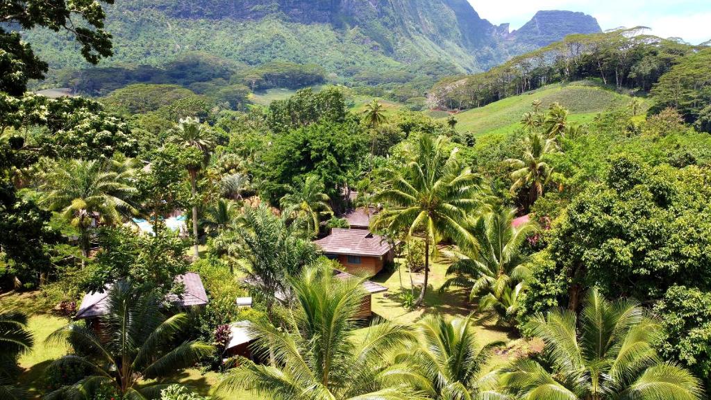 Village Temanoha, Moorea Island | 2024 Updated Prices, Deals
