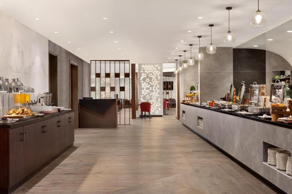 Ramada Encore by Wyndham Muscat Al Ghubrah, Muscat | 2024 Updated ...