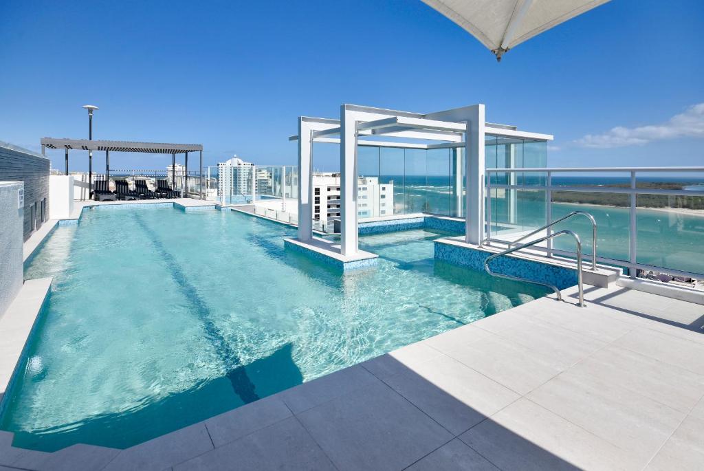 Caloundra Hotels with Penthouse Suites - Book at Hotel.com.au