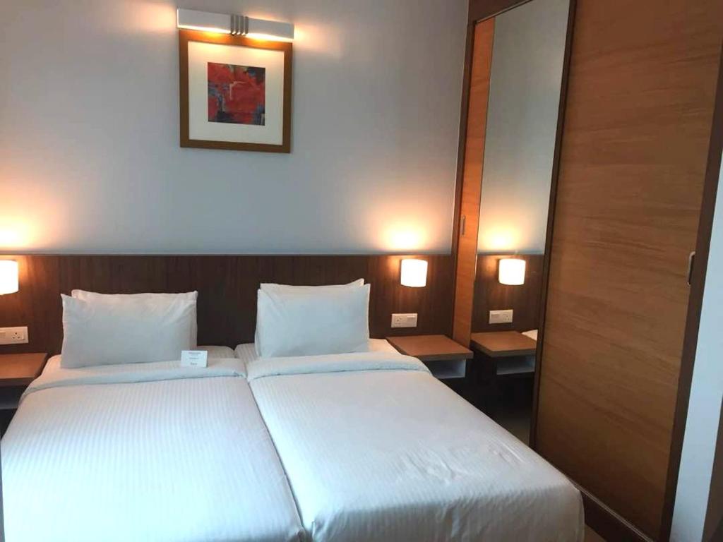 UTM HOTEL & RESIDENCE Deals