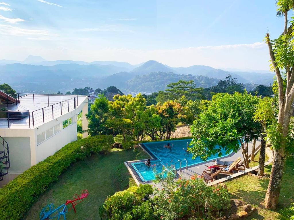 Kandy Hotels with a Private Pool - Book at Hotel.com.au