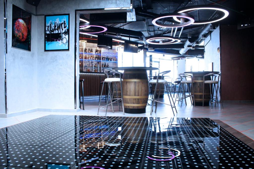 Al Diar Dana Hotel, Abu Dhabi | 2024 Updated Prices, Deals