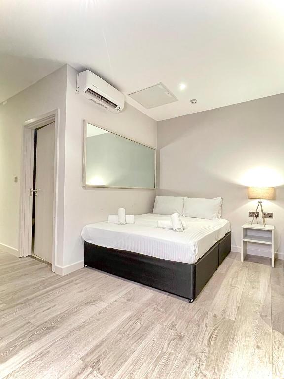 Axiom Park Hotel, London | 2024 Updated Prices, Deals