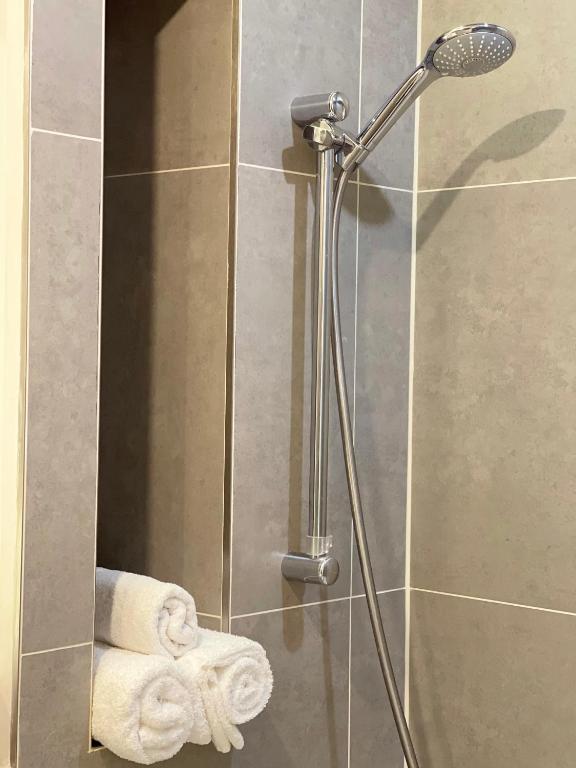 Axiom Park Hotel, London | 2024 Updated Prices, Deals