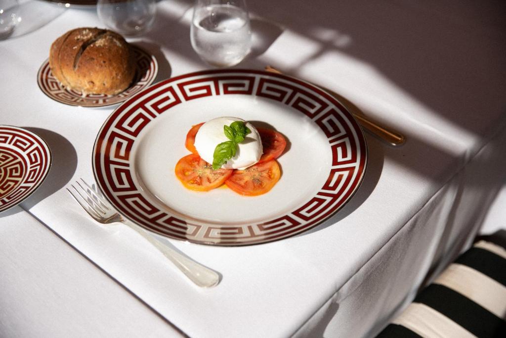 La Posta Vecchia Hotel, Rome | 2024 Updated Prices, Deals