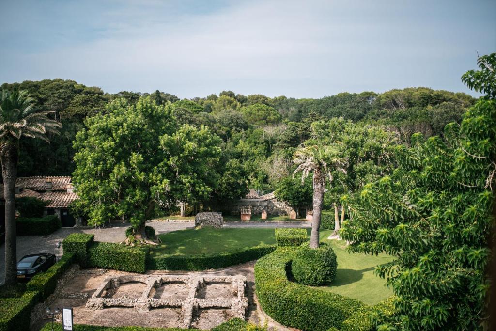 La Posta Vecchia Hotel, Rome | 2024 Updated Prices, Deals