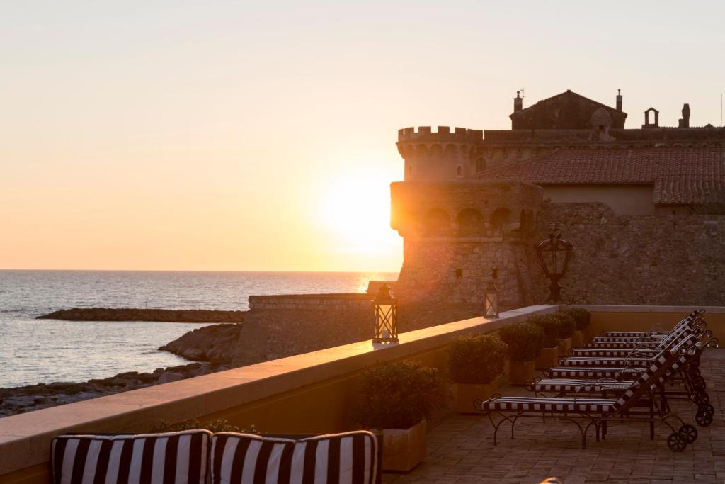 La Posta Vecchia Hotel, Rome | 2024 Updated Prices, Deals