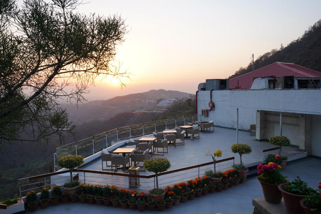 Timber Trail Resort, Parwanoo | 2024 Updated Prices, Deals