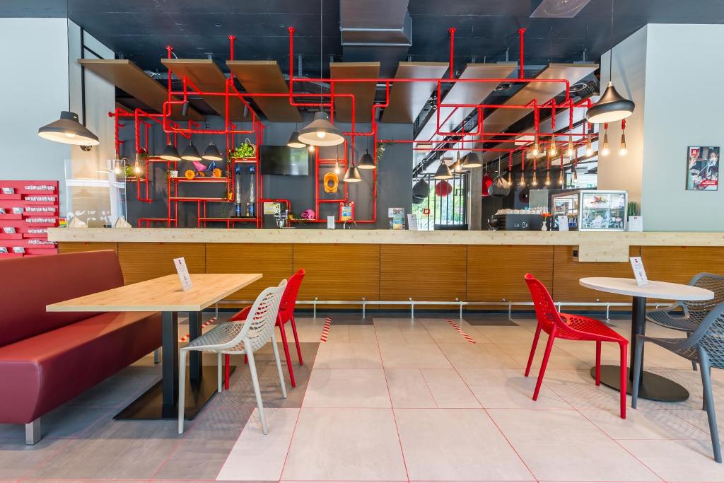 MEININGER Hotel Zurich Greencity, Zürich | 2024 Updated Prices, Deals