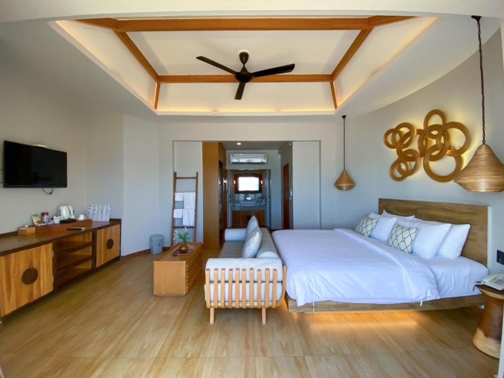 Maldives Beach Resort, Chanthaburi | 2024 Updated Prices, Deals