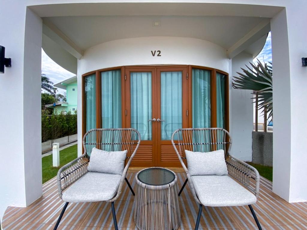Maldives Beach Resort, Chanthaburi | 2024 Updated Prices, Deals