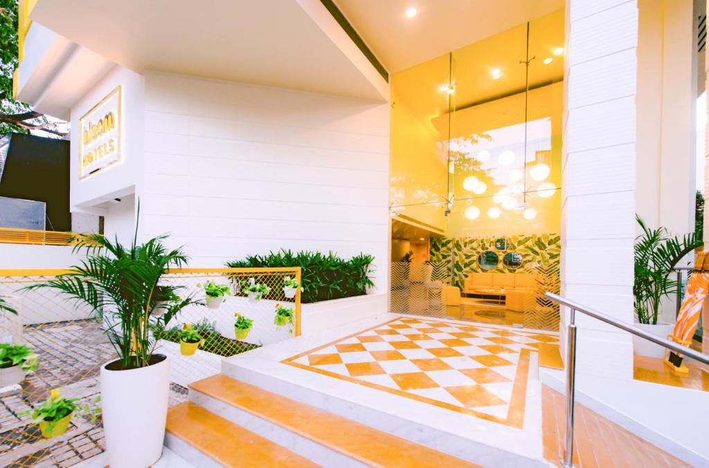 Bloom Hotel - Indiranagar, Bangalore | 2024 Updated Prices, Deals