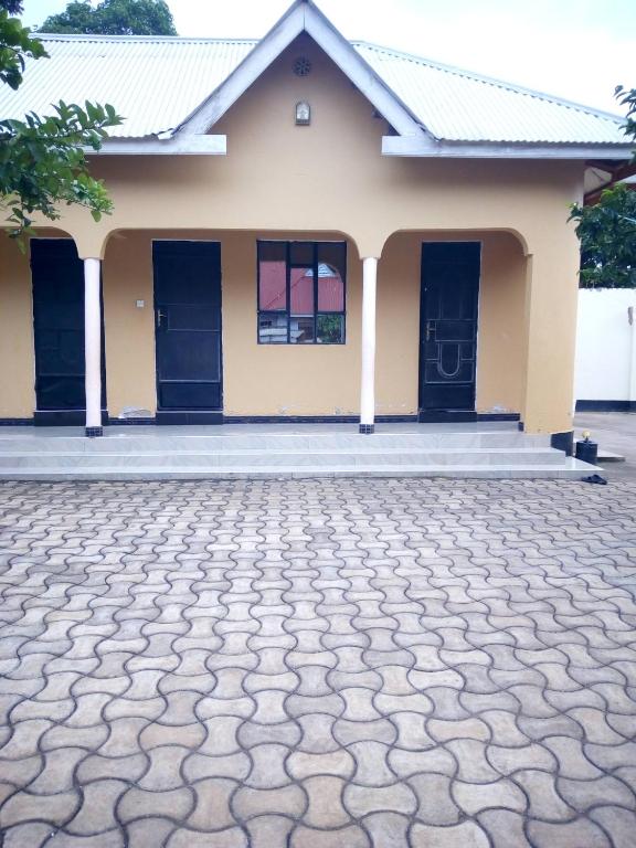 Types Of Compound Flooring In Nigeria | Viewfloor.co