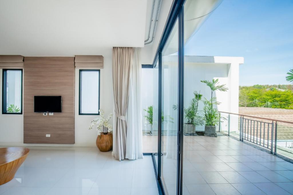 The Pago Design Hotel, Phuket | 2024 Updated Prices, Deals