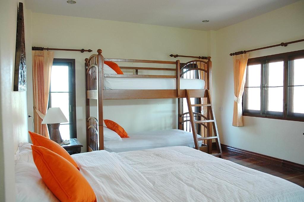 Thararin Villa, Suphan Buri | 2024 Updated Prices, Deals