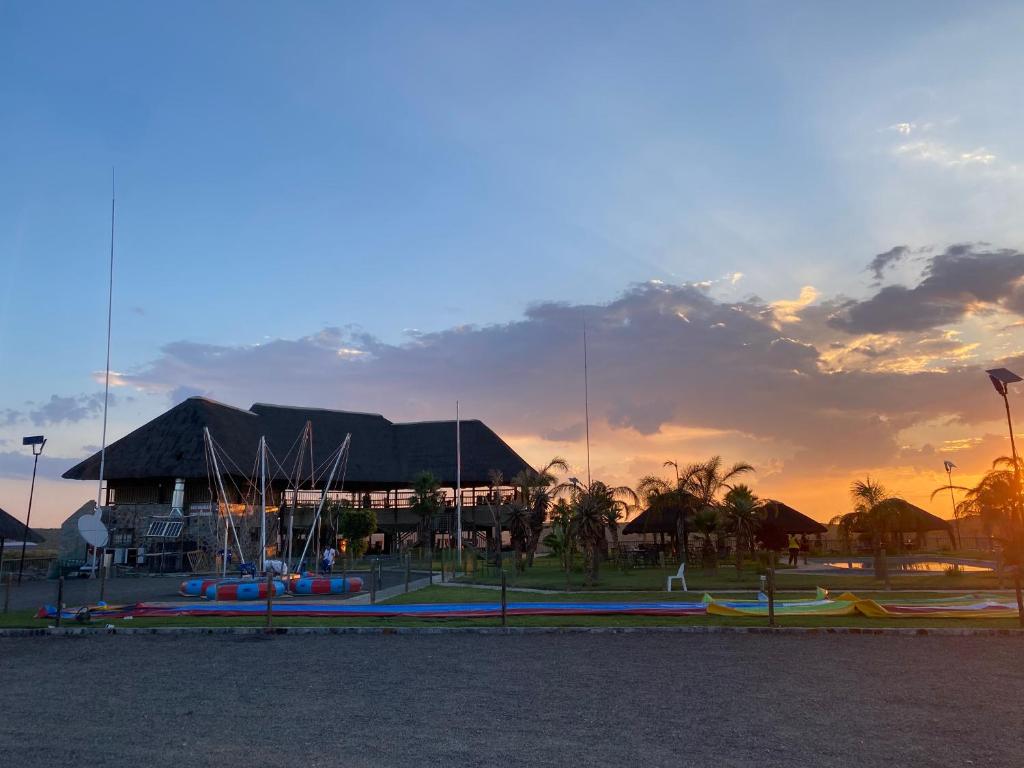 Best Price on Big Valley Game Lodge in Lobatse + Reviews!