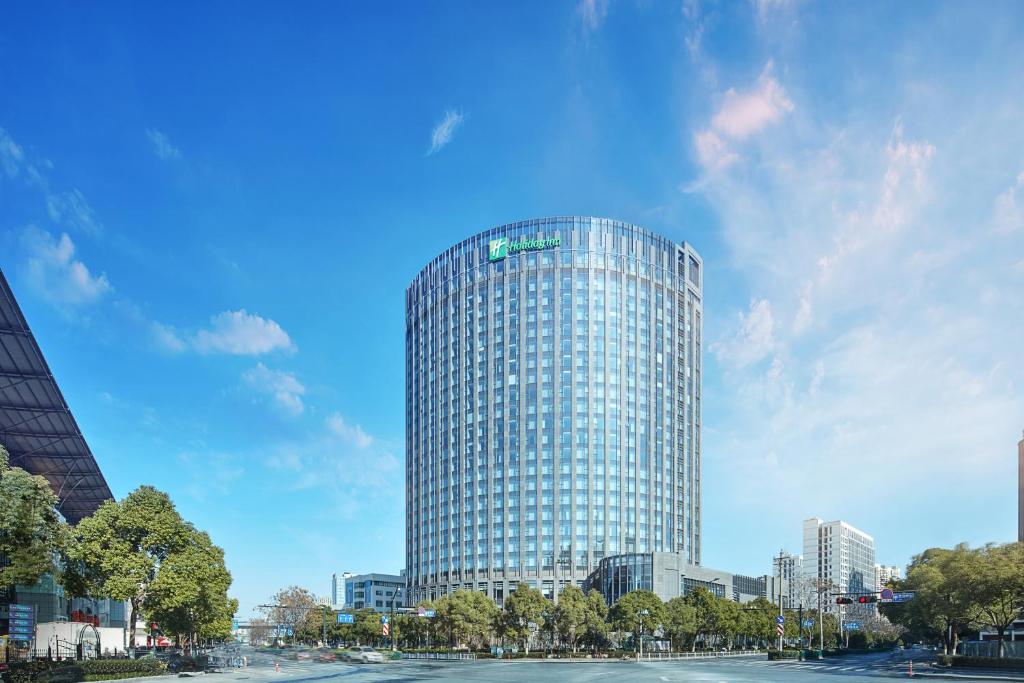 Holiday Inn Express Hangzhou Gongshu Deals