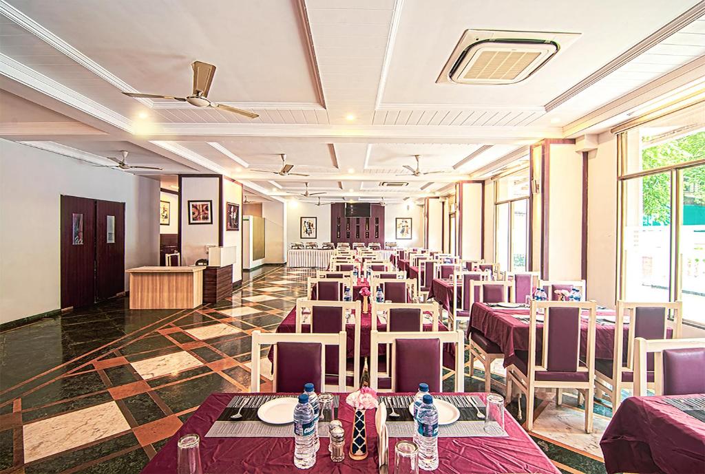 Aron Resort Lonavala Near Old Mumbai Pune Highway Hotel - Deals, Photos ...