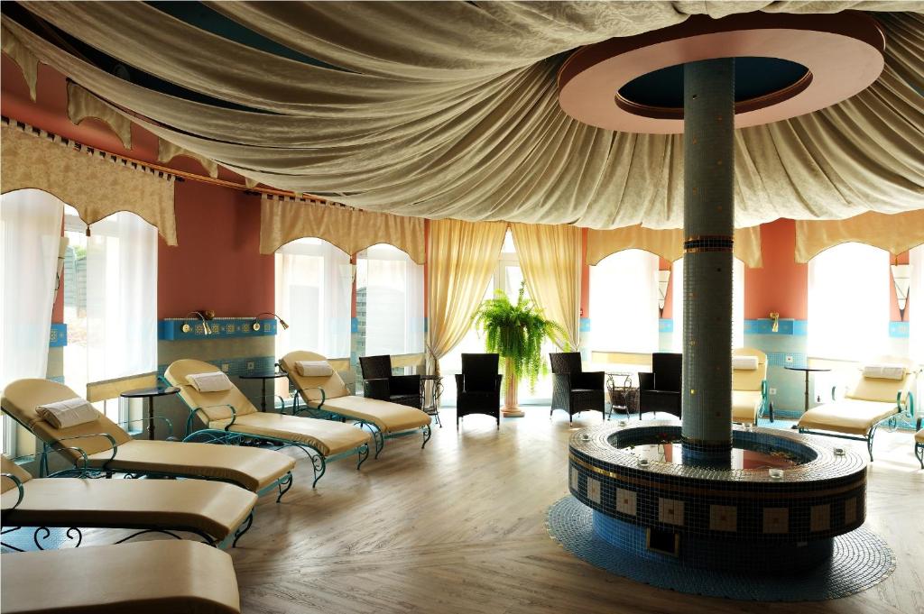 Papuga Park Hotel Wellness&Spa, Bielsko-Biala - agoda.com