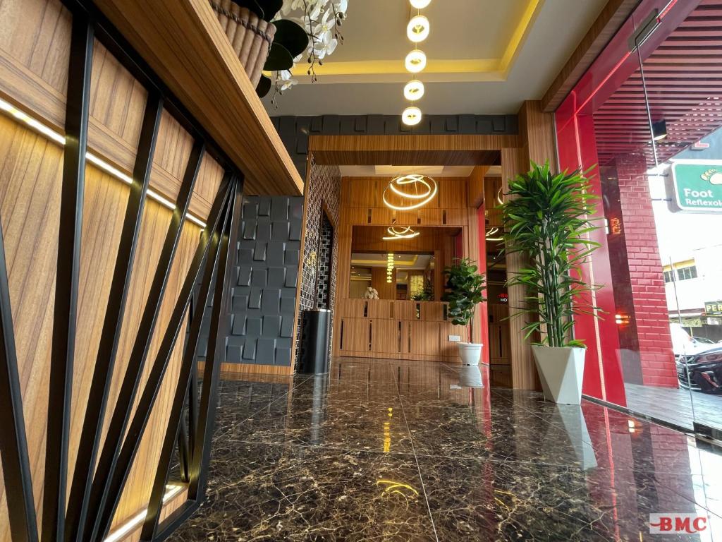 Best Price on BMC Hotel in Ipoh + Reviews!