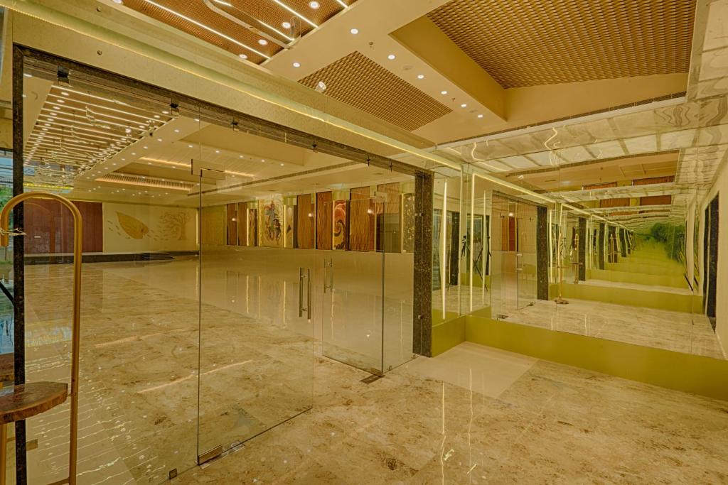 Sasa Resort Hotel (Kota) - Deals, Photos & Reviews