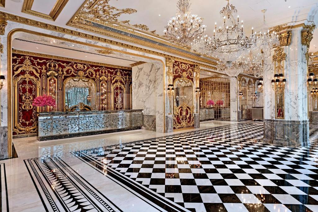 Best Price on Hotel Alexandra in Hong Kong + Reviews!