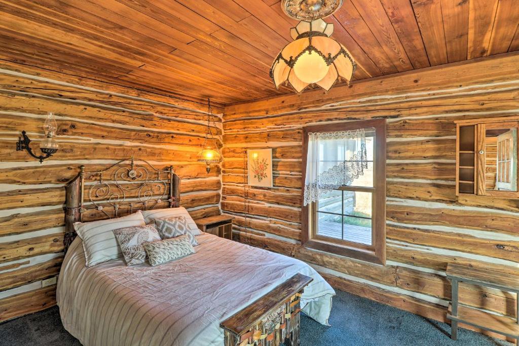 From $45pp - Rustic and Rural Cabin in Dupuyer on Open 14 Acres, MT