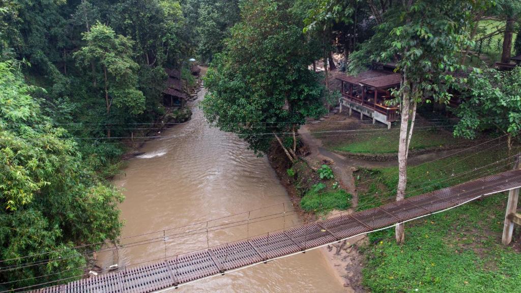 Tawan Riverside Resort (Chiang Mai) - Deals, Photos & Reviews
