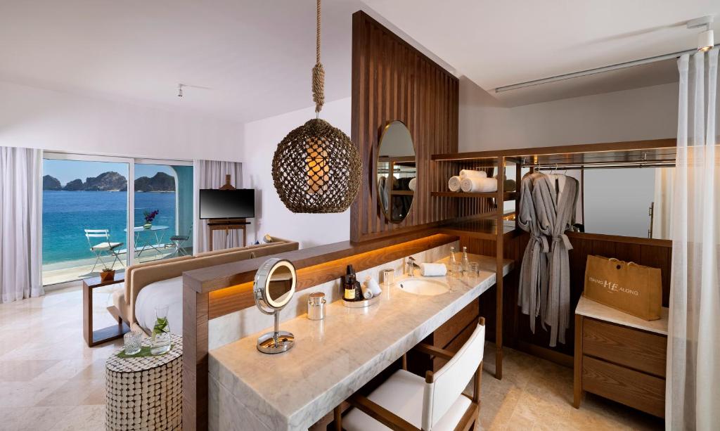 ME Cabo, Cabo San Lucas | 2024 Updated Prices, Deals