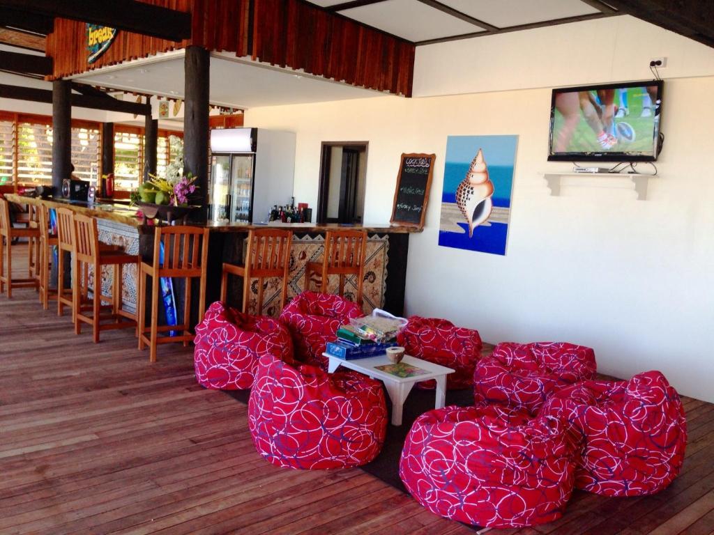 Funky Fish Beach Resort, Mamanuca Islands | 2024 Updated Prices, Deals