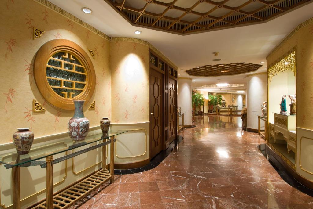 Montien Riverside Hotel Bangkok (SHA Plus+), Bangkok | 2024 Updated ...