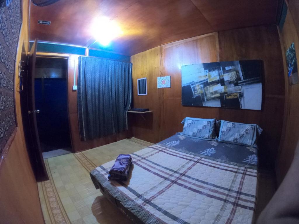 Tajau Laut Guesthouse Hotel (Kudat) - Deals, Photos & Reviews