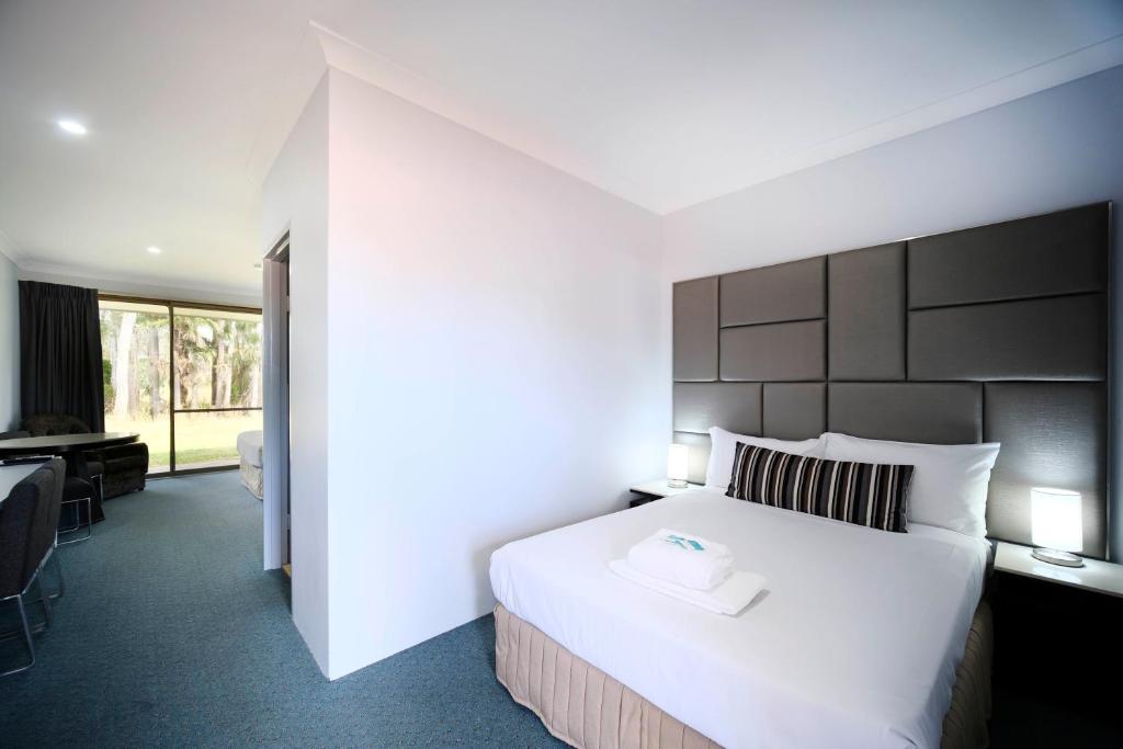 Island Palms Motor Inn, Forster | 2024 Updated Prices, Deals