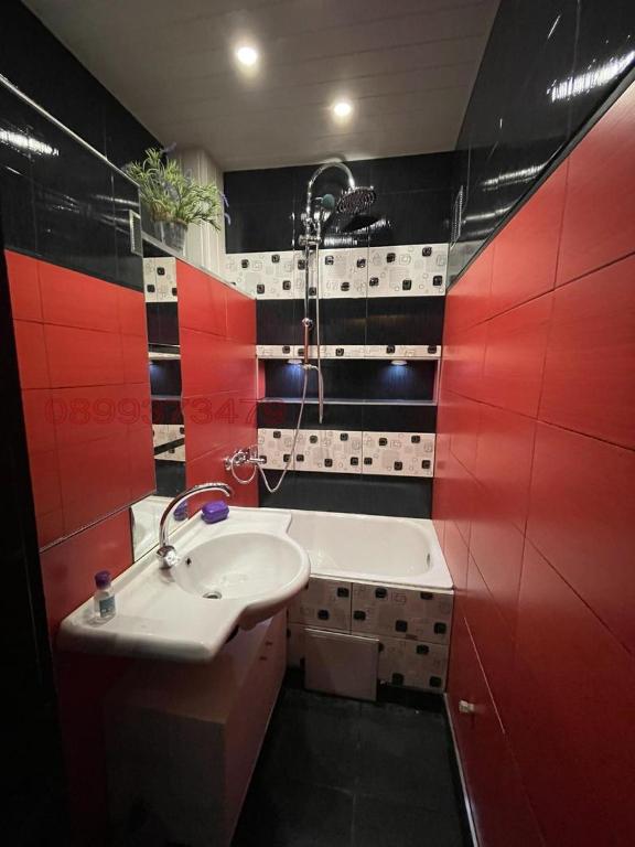 From €26 - Top center Art deluxe apartment near to Aleksander Nevsky ...