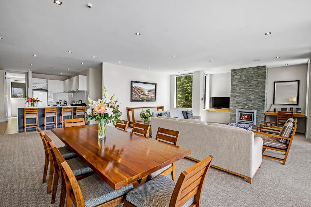 The Rees Hotel & Luxury Apartments in Queenstown - See 2023 Prices