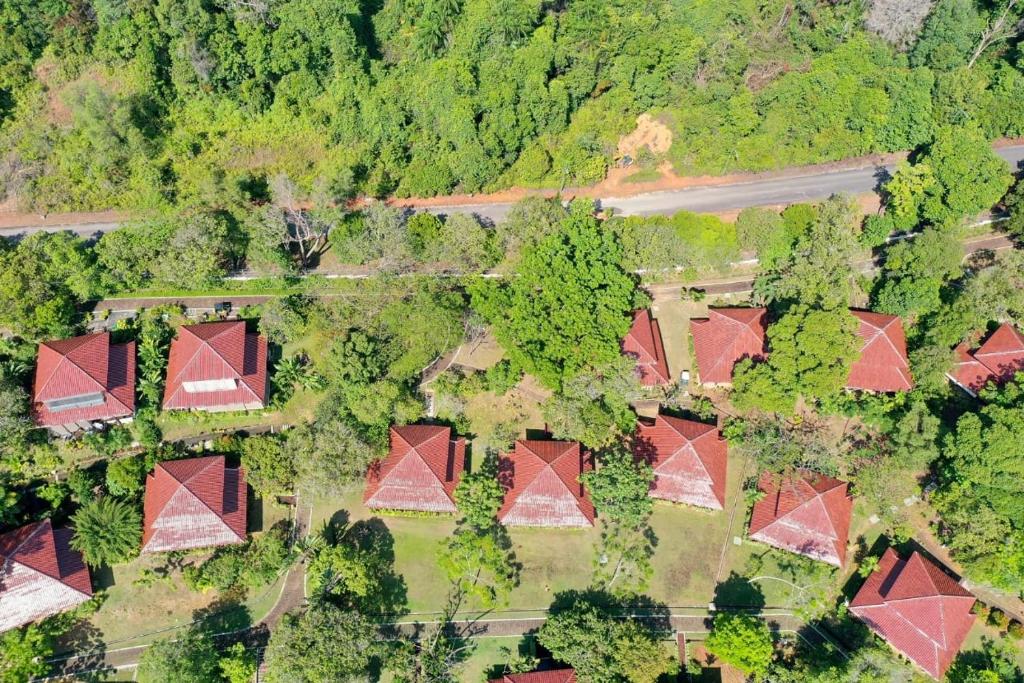 Nongsa Village Peaceful Villa in private beach Resort Hotel (Batam ...