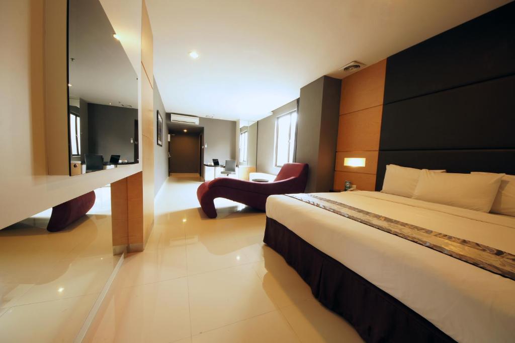 B Fashion Hotel, Jakarta | 2025 Updated Prices, Deals