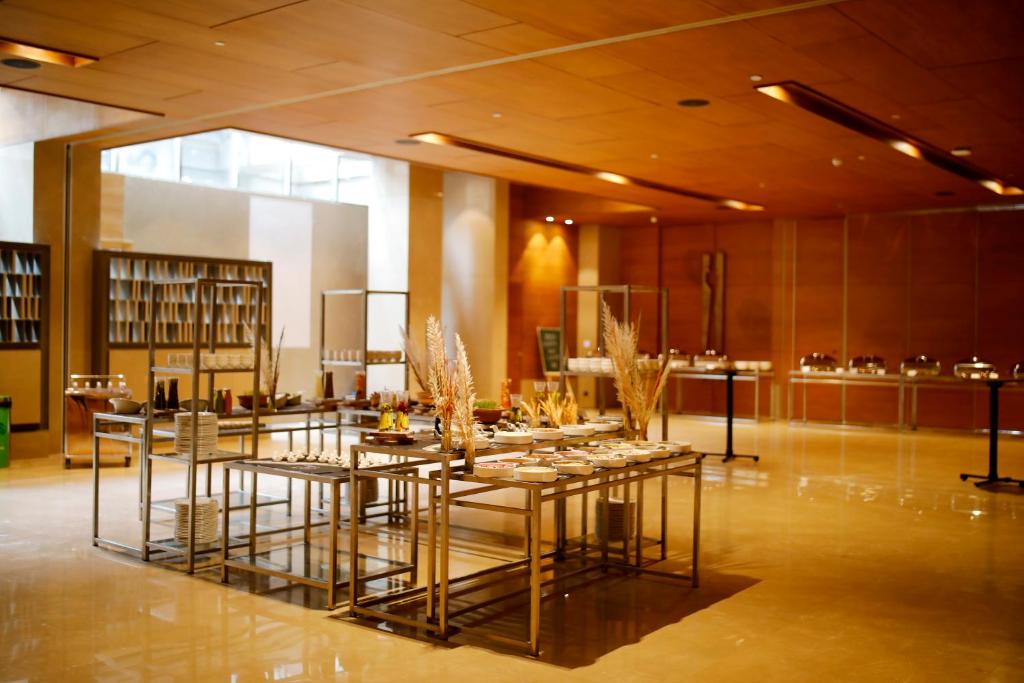 The Centrum Hotel (Lucknow) - Deals, Photos & Reviews