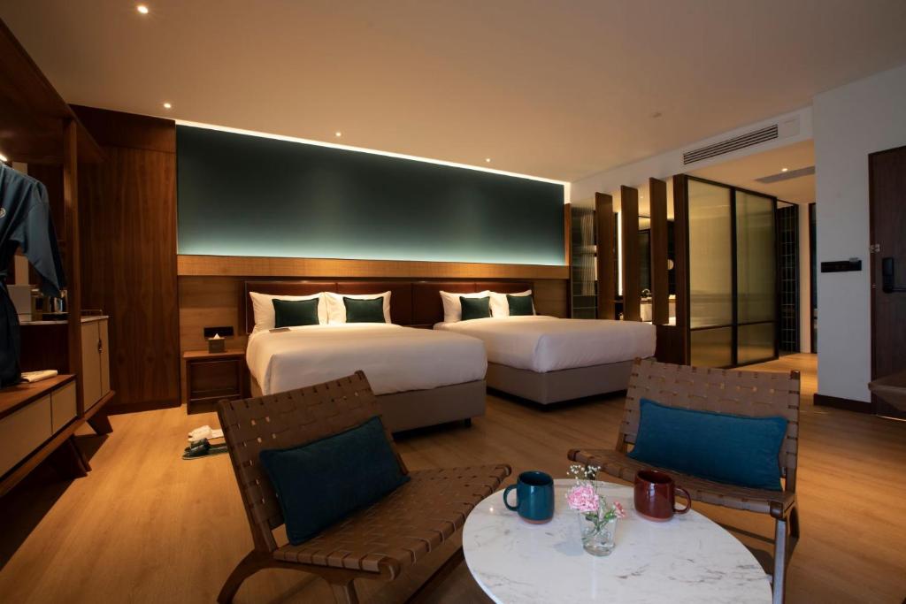Best Price on The LUMA Hotel, a Member of Design Hotels in Kota ...